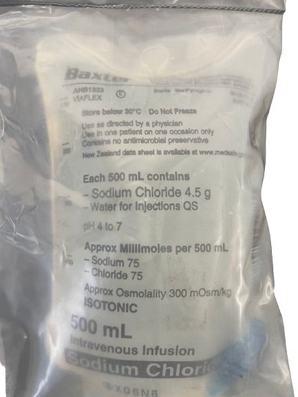 Baxter Viaflex IV Infusion 0.9% Sodium Chloride - 500ml Bag (AHB1323 ...